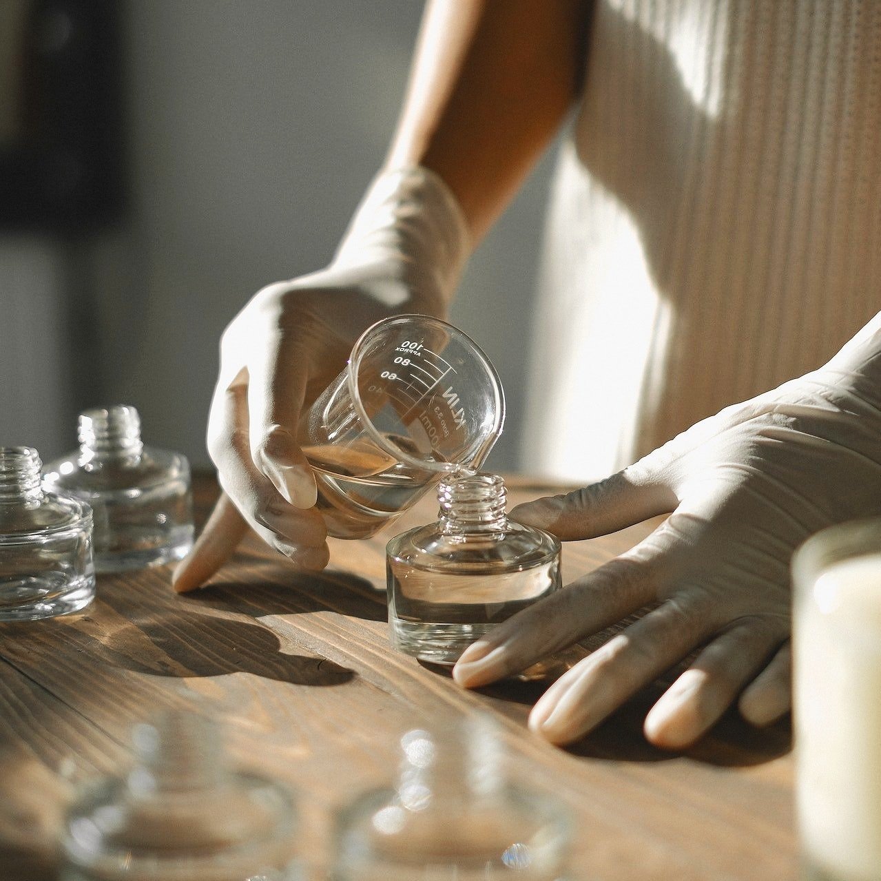 How to Make Your Perfume Last Longer: The Ultimate Guide – TUOKSU